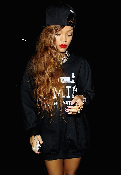 Estilo Swag Feminino: Tudo Sobre e Como Se Vestir Bem